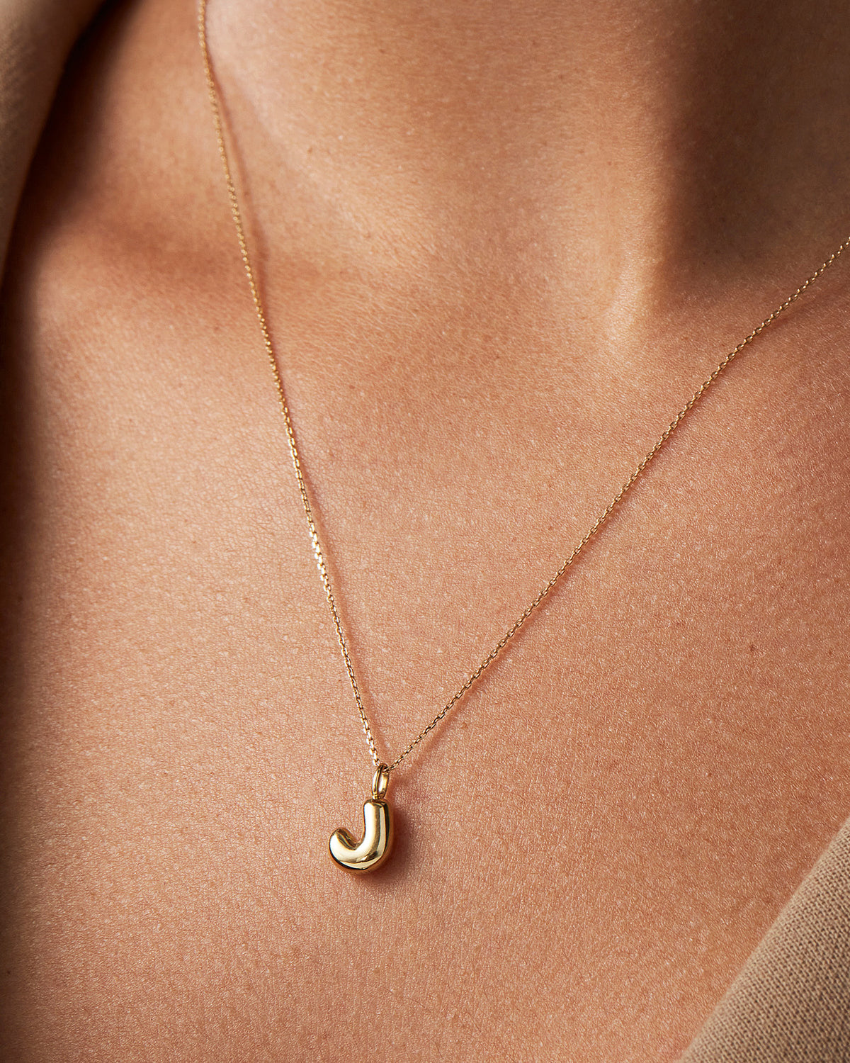 14K Gold Bubble Letter Necklace - J | JENNY BIRD