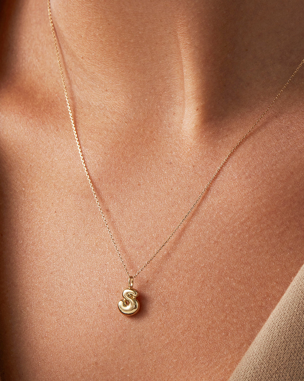 14K Gold Bubble Letter Necklace - S | JENNY BIRD