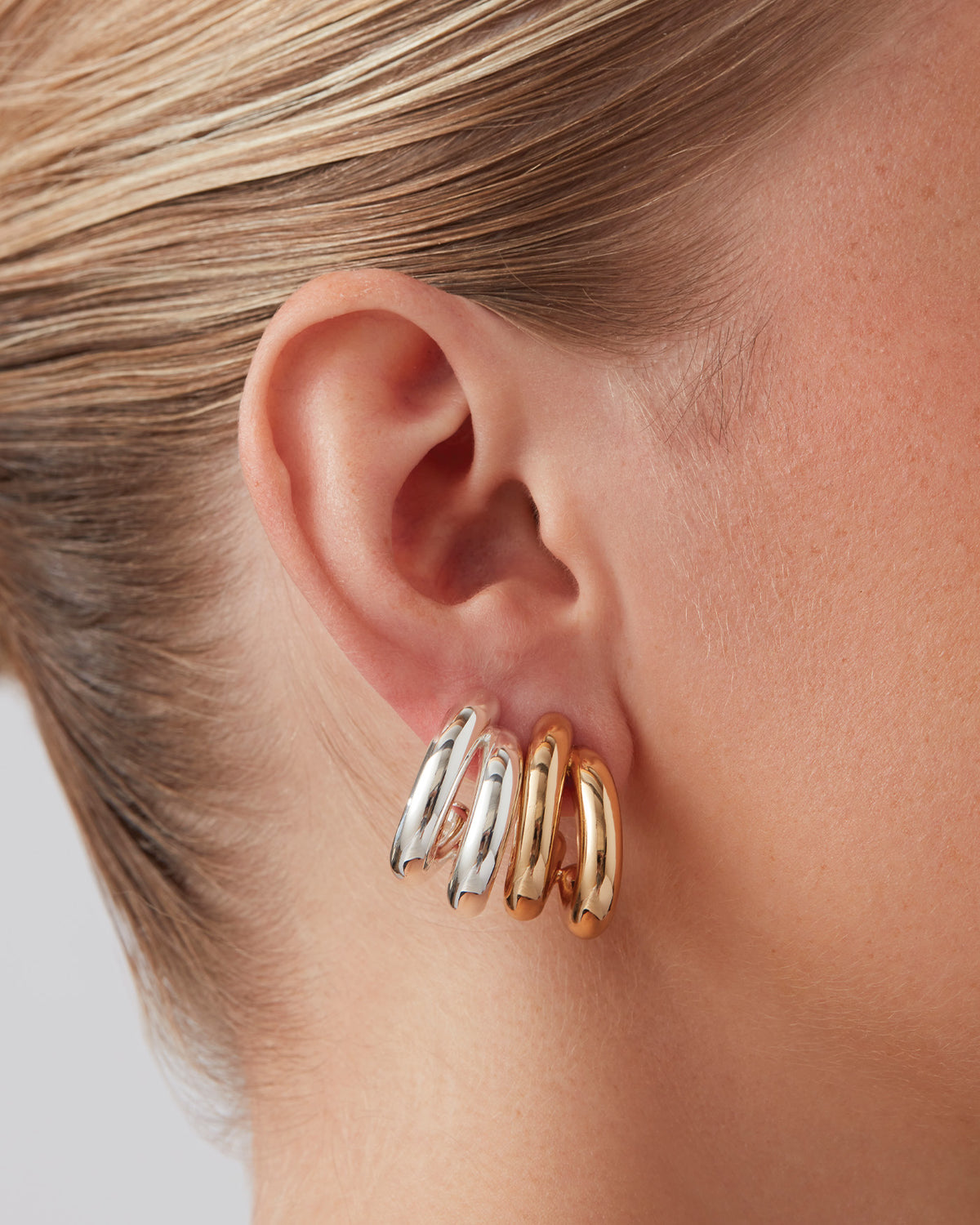 Florence Gold Double Hoop Earrings | JENNY BIRD