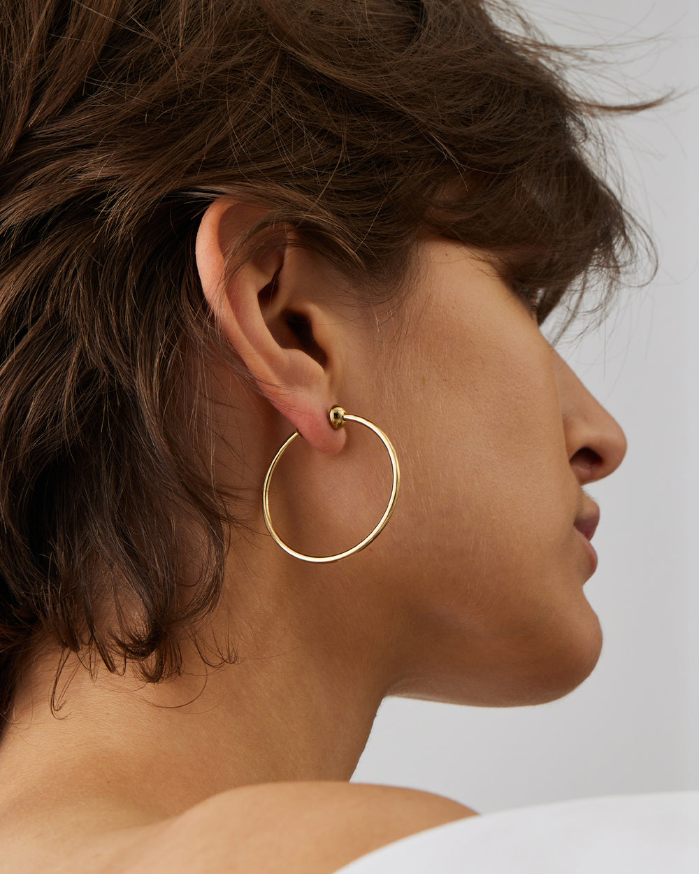 Icon Hoops | Small Thin Gold Hoop Earrings | JENNY BIRD