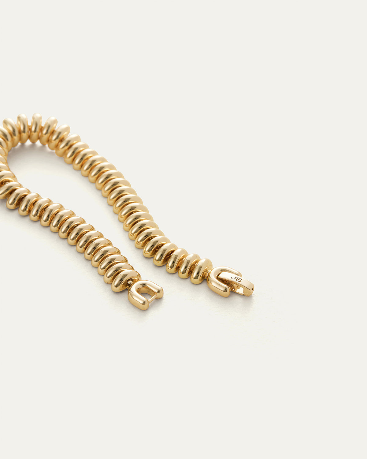 Sofia Bracelet | Ribbed Chain in Gold | JENNY BIRD